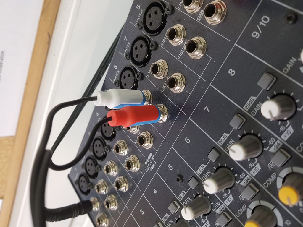 How to connect Choir Player to a PA system for live and rehearsal use