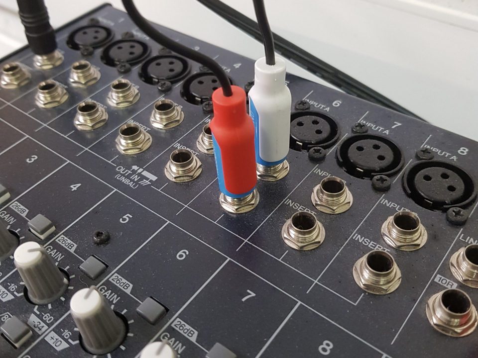 How to connect Choir Player to a PA system for live and rehearsal use